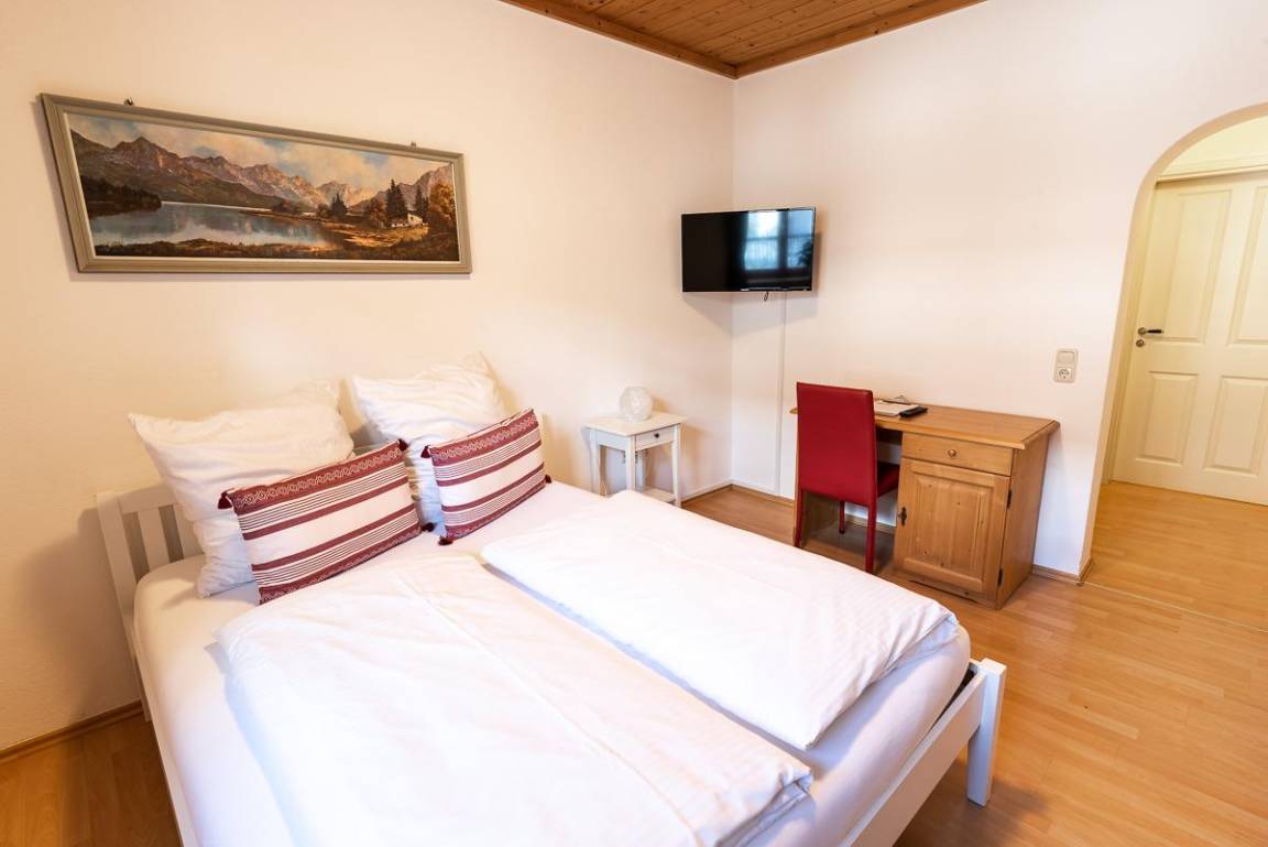 17 M² Hotelli ∙ 1 Makuuhuone ∙ 2 Vierasta - Unterammergau