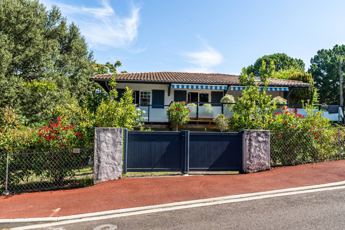 83 M² Ferienwohnung ∙ 3 Schlafzimmer ∙ 6 Gäste - Arcachon
