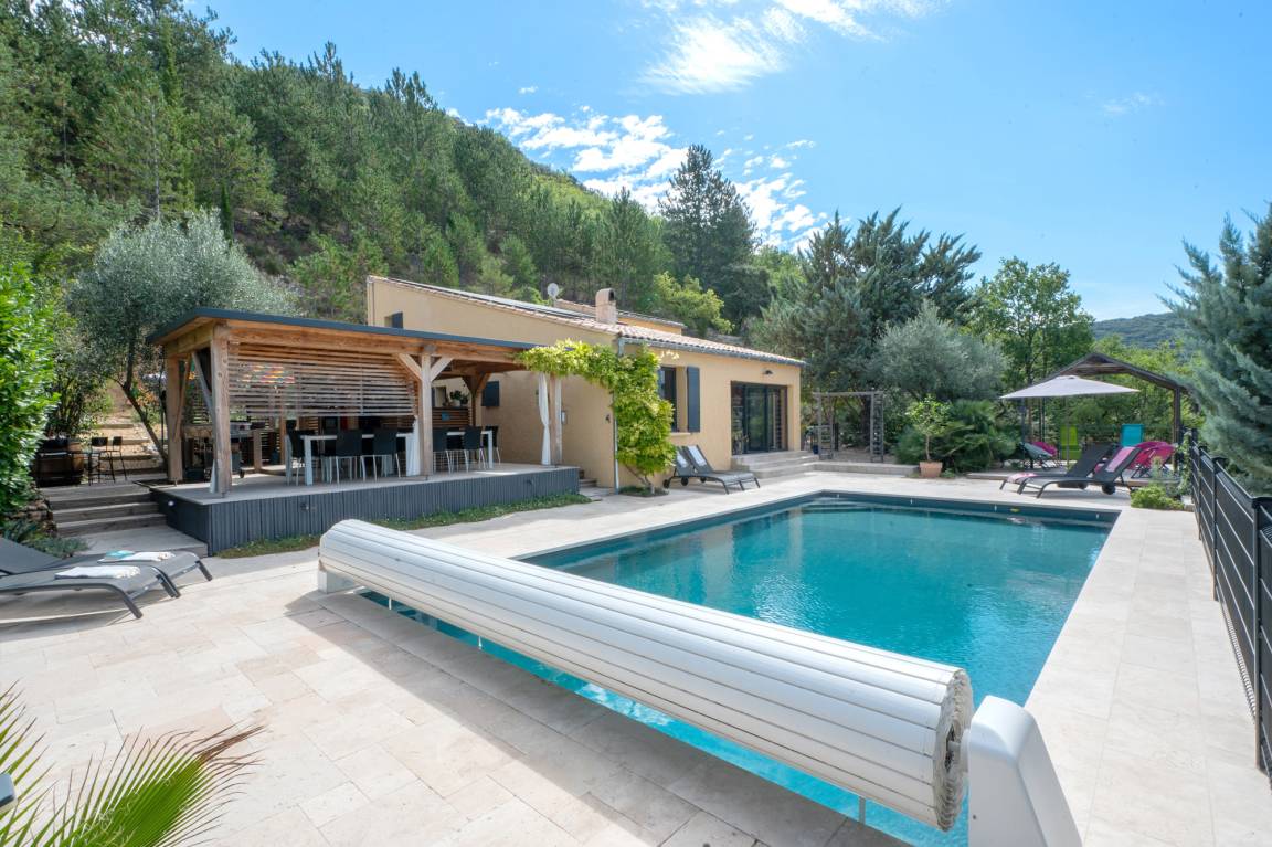 162 M² Villa ∙ 5 Chambres ∙ 10 Personnes - Buis-les-Baronnies