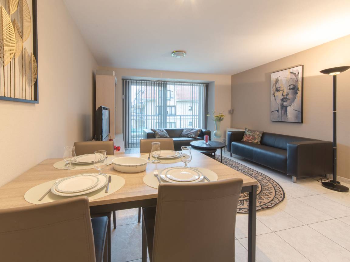 65 M² Appartement ∙ 2 Slaapkamers ∙ 4 Gasten - Bredene