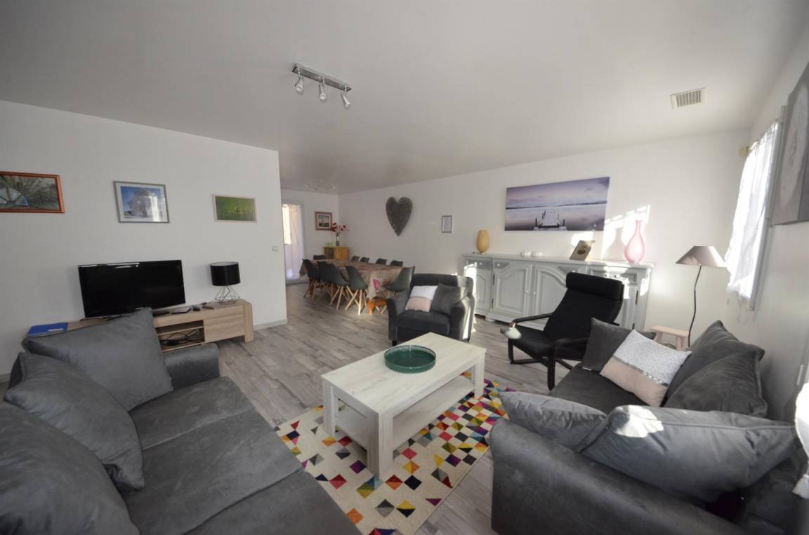 145 M² Gîte ∙ 5 Chambres ∙ 9 Personnes - Pyrénées