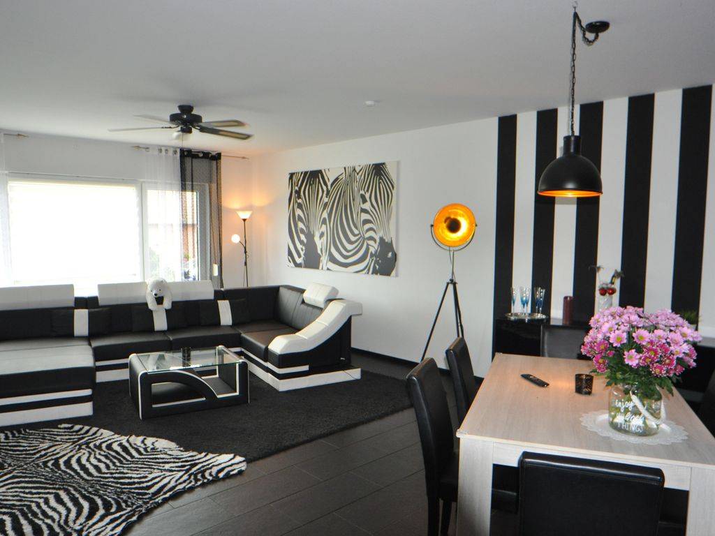 130 M² Ferienhaus ∙ 2 Schlafzimmer ∙ 4 Gäste - Leer (Ostfriesland)