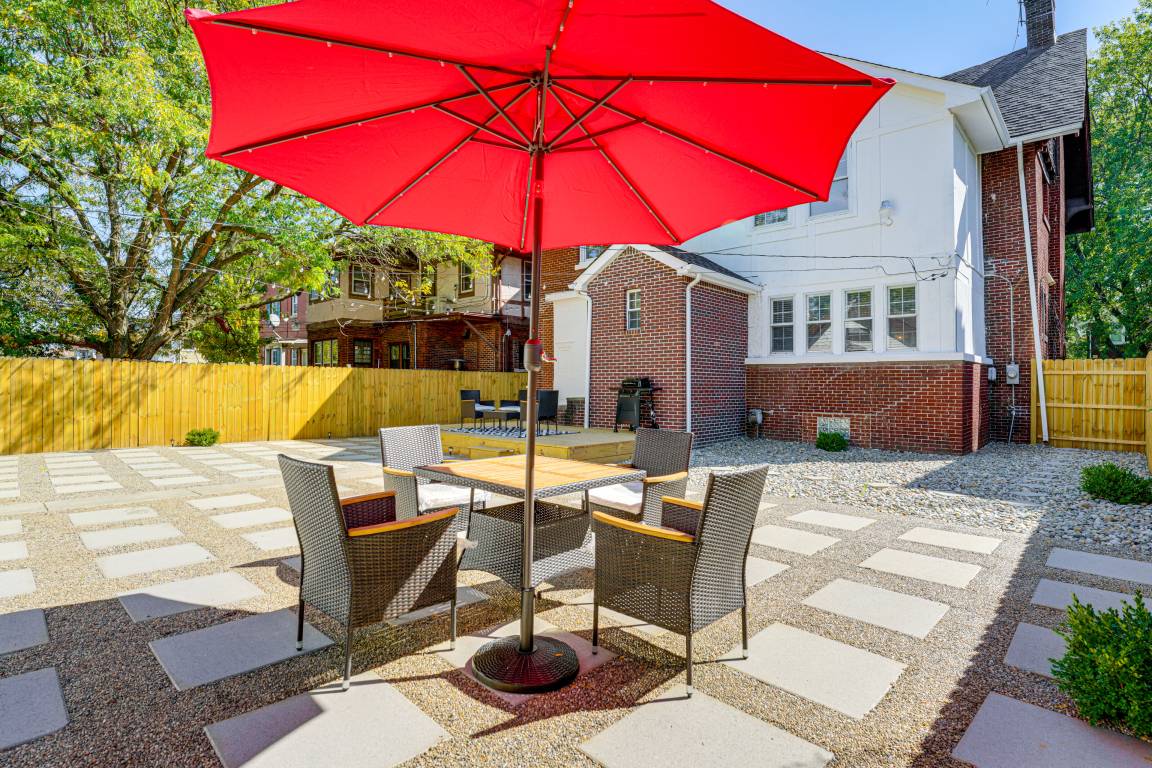 287 M² House ∙ 5 Bedrooms ∙ 10 Guests - Hamtramck, MI