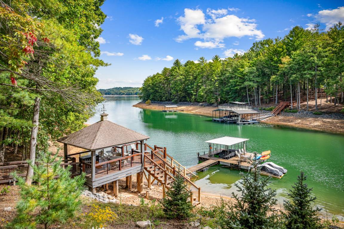 Cabin ∙ 7 Bedrooms ∙ 16 Guests - Blue Ridge, GA