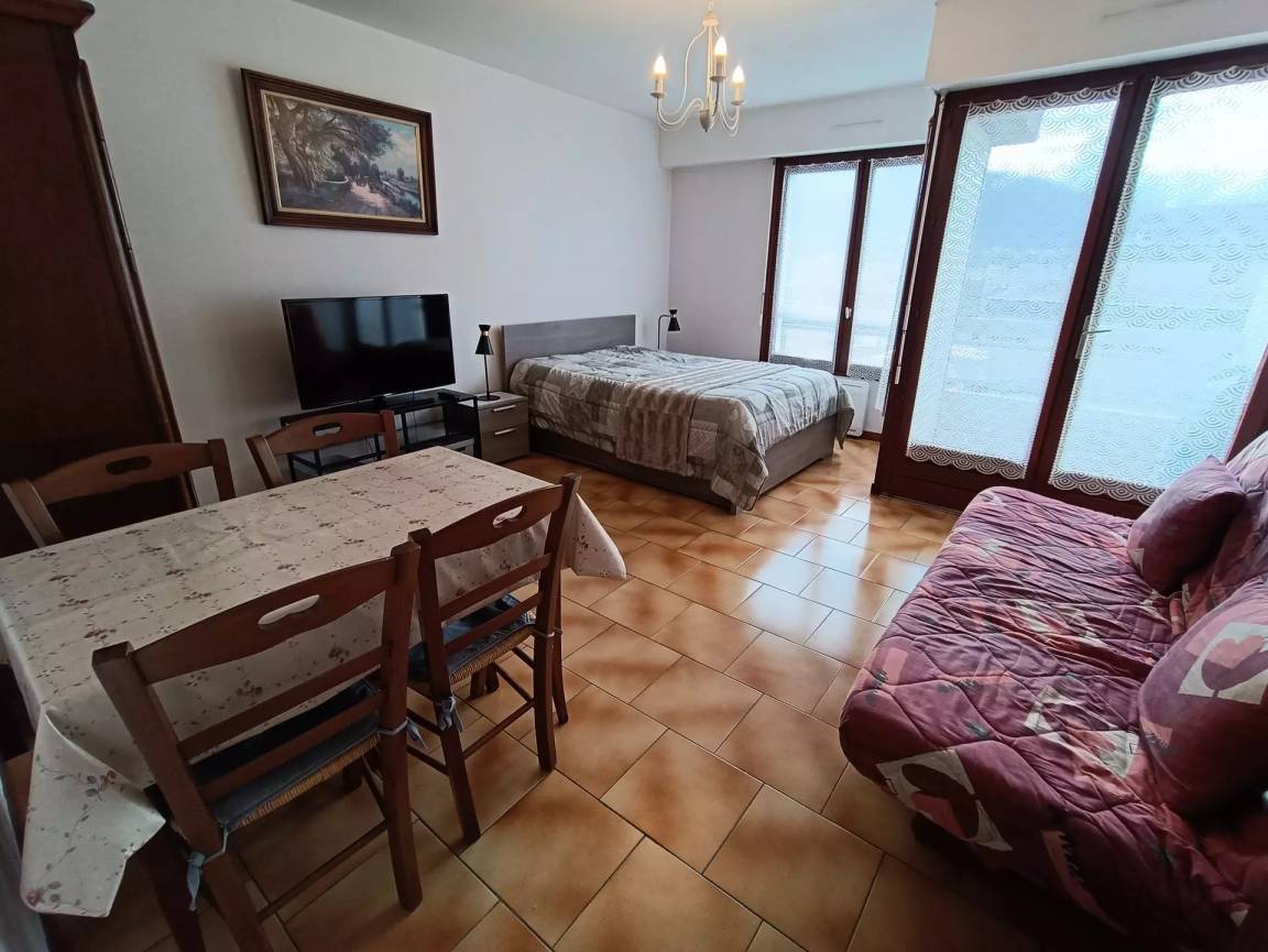 26 M² Studio Flat ∙ 1 Bedroom ∙ 3 Guests - Aix-les-Bains