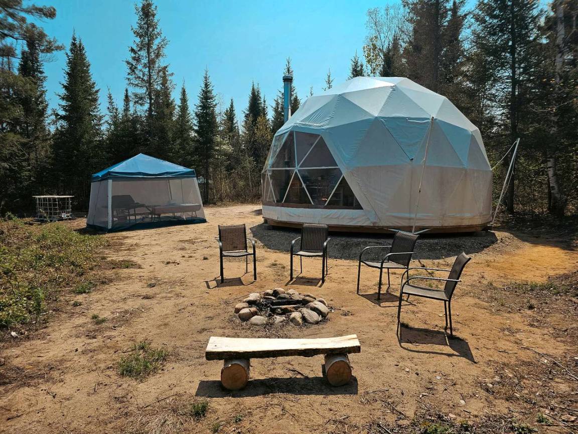 Camping-unterkunft ∙ 1 Schlafzimmer ∙ 5 Gäste - Ontario