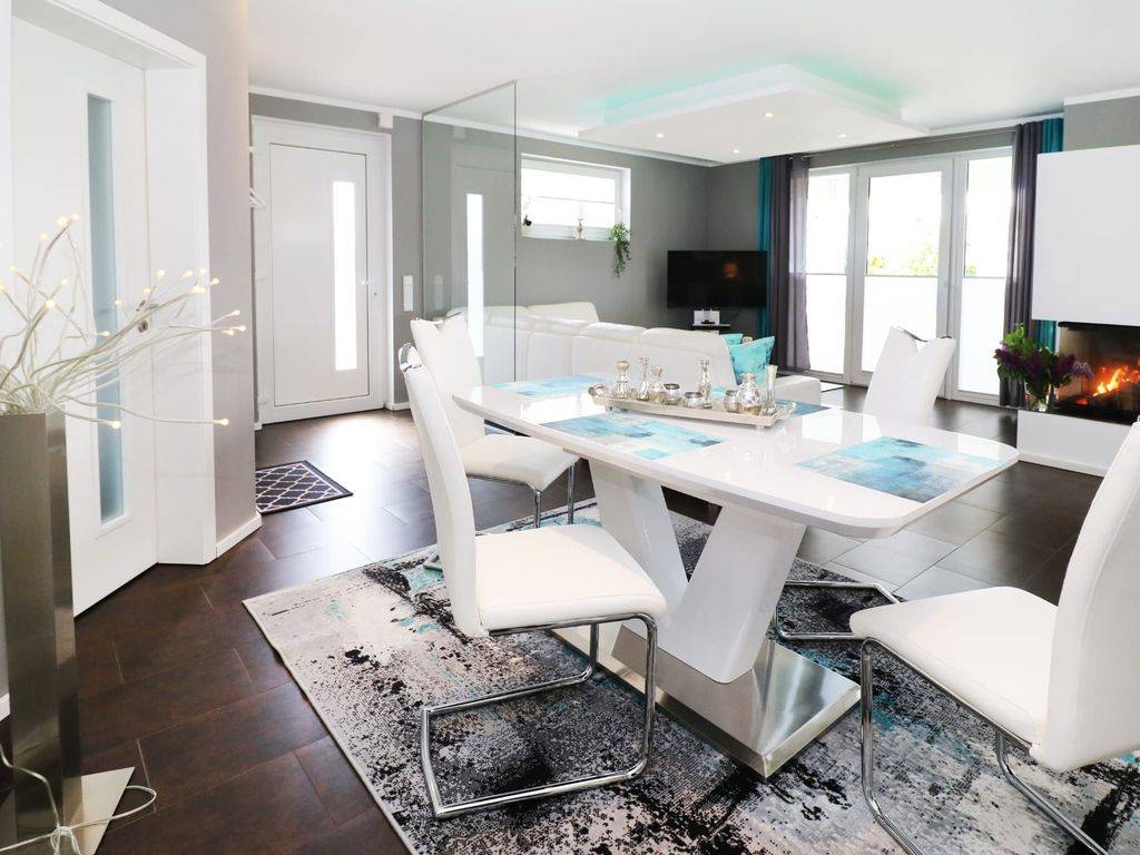 100 M² Ferienhaus ∙ 2 Schlafzimmer ∙ 4 Gäste - Karlshagen