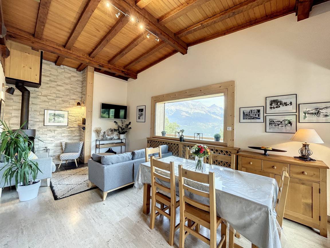 130 M² Chalet ∙ 4 Schlafzimmer ∙ 8 Gäste - Combloux