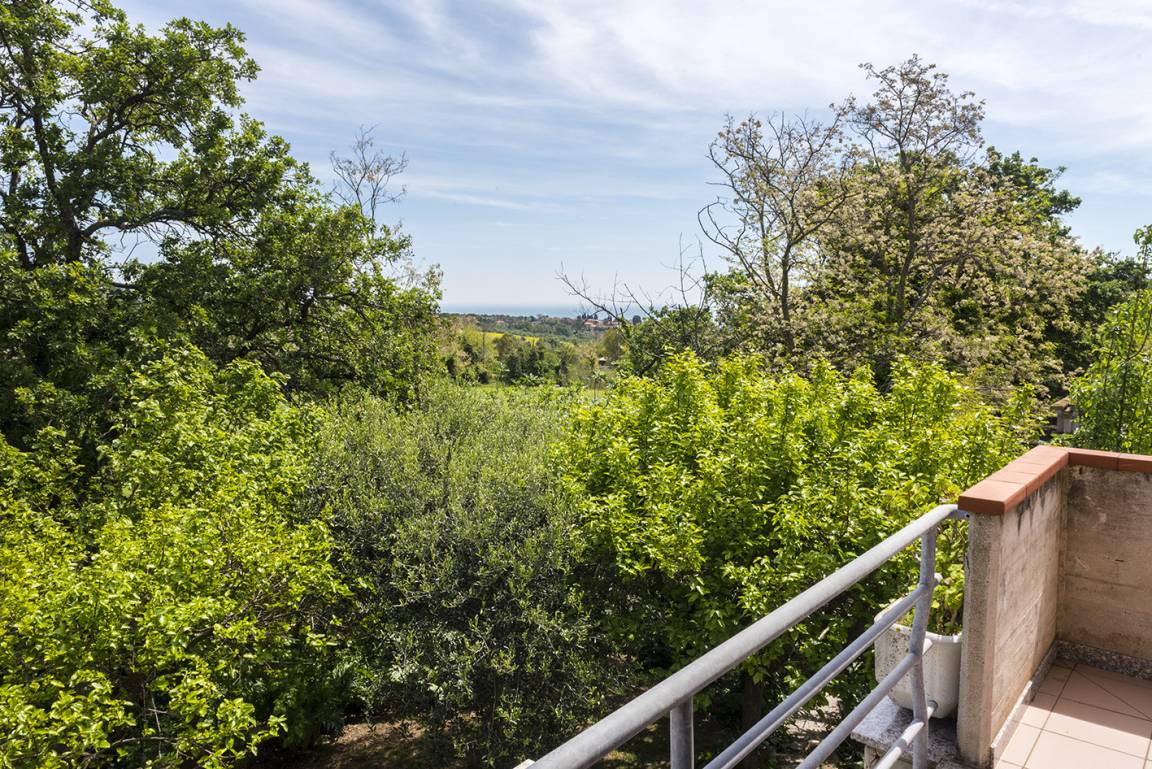 120 M² Apartamento ∙ 4 Habitaciones ∙ 7 Huéspedes - Sirolo