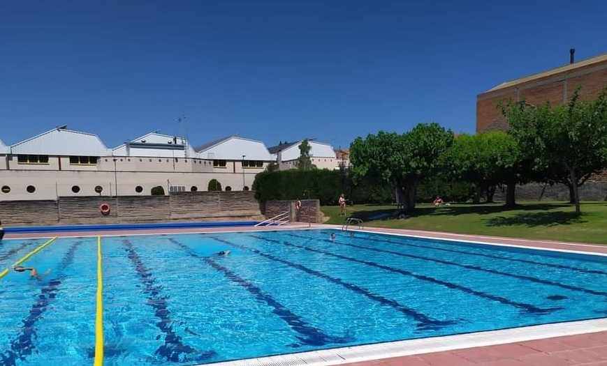 580 M² Casa ∙ 4 Habitaciones ∙ 12 Huéspedes - Balaguer