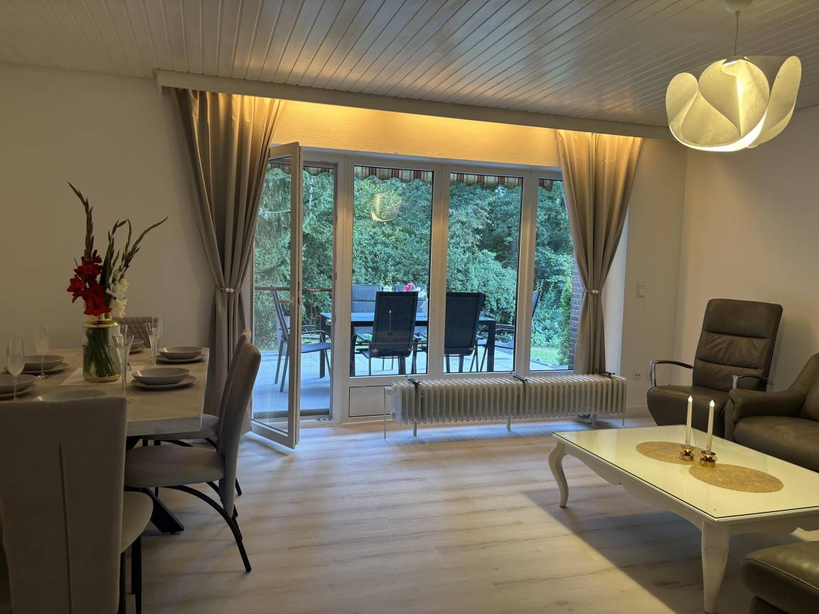104 M² Ferienhaus ∙ 3 Schlafzimmer ∙ 7 Gäste - Bispingen