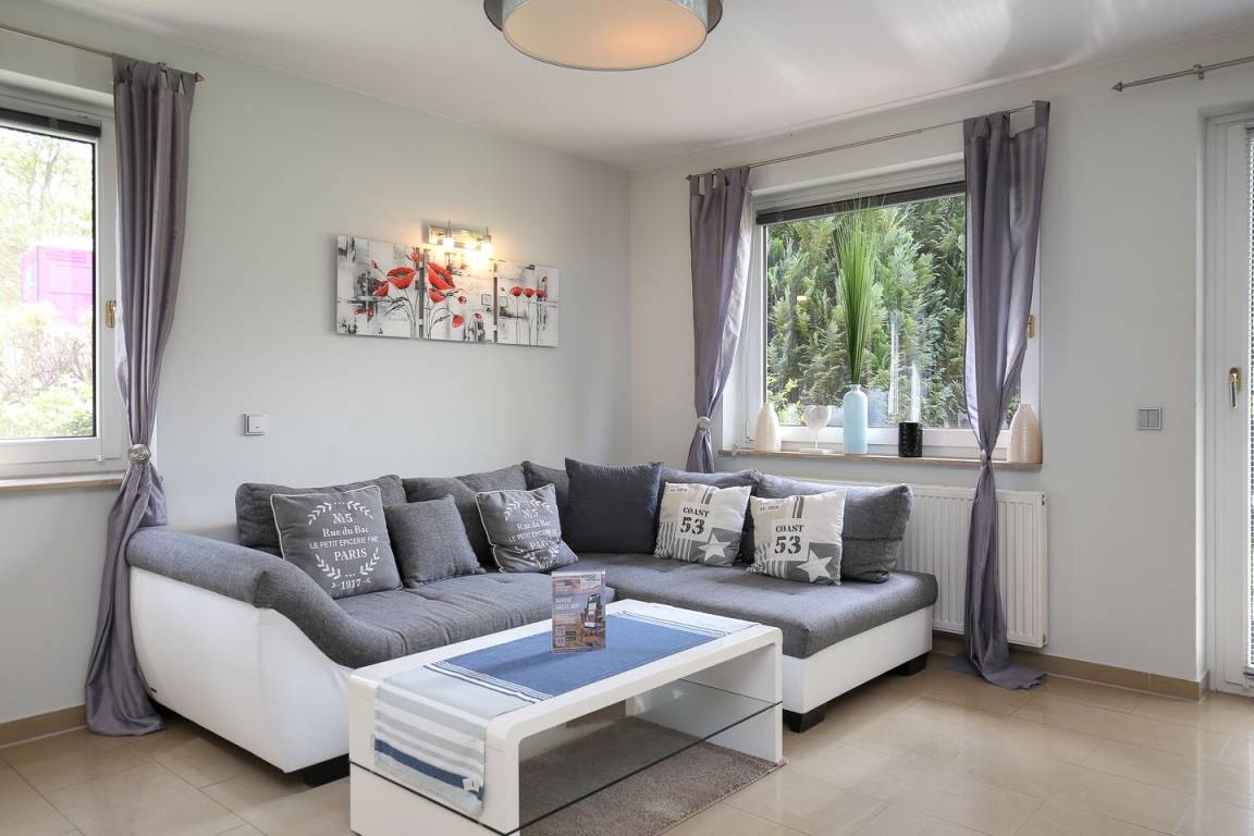 54 M² Ferienhaus ∙ 2 Schlafzimmer ∙ 4 Gäste - Boltenhagen