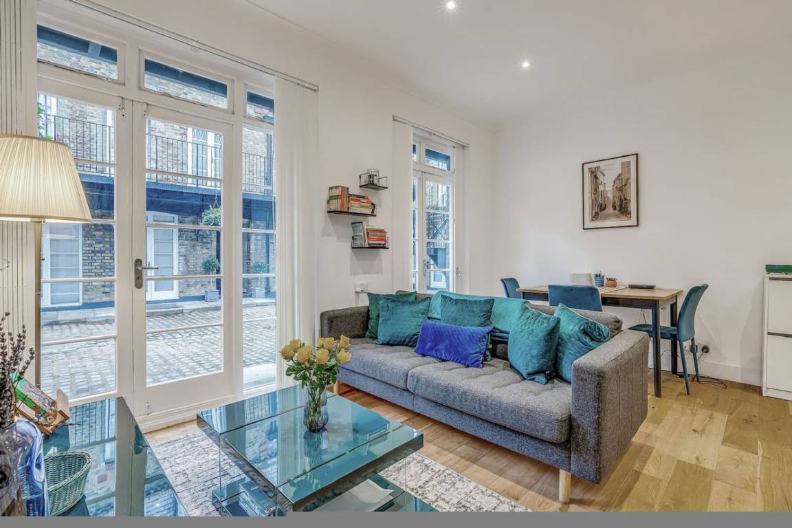 92 M² Apartment ∙ 2 Bedrooms ∙ 4 Guests - Kingston upon Thames
