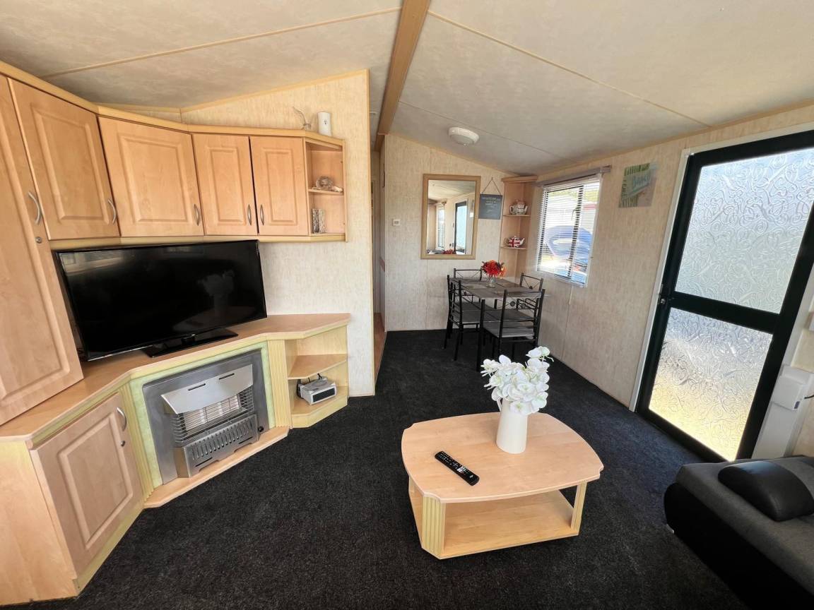 75 M² Lodge ∙ 2 Bedrooms ∙ 6 Guests - Brightlingsea
