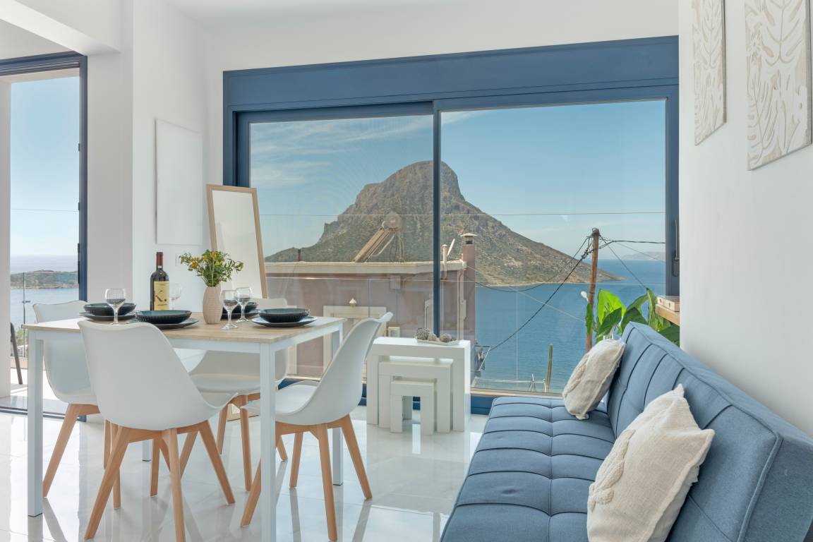 90 M² Apartment ∙ 2 Bedrooms ∙ 5 Guests - Greece