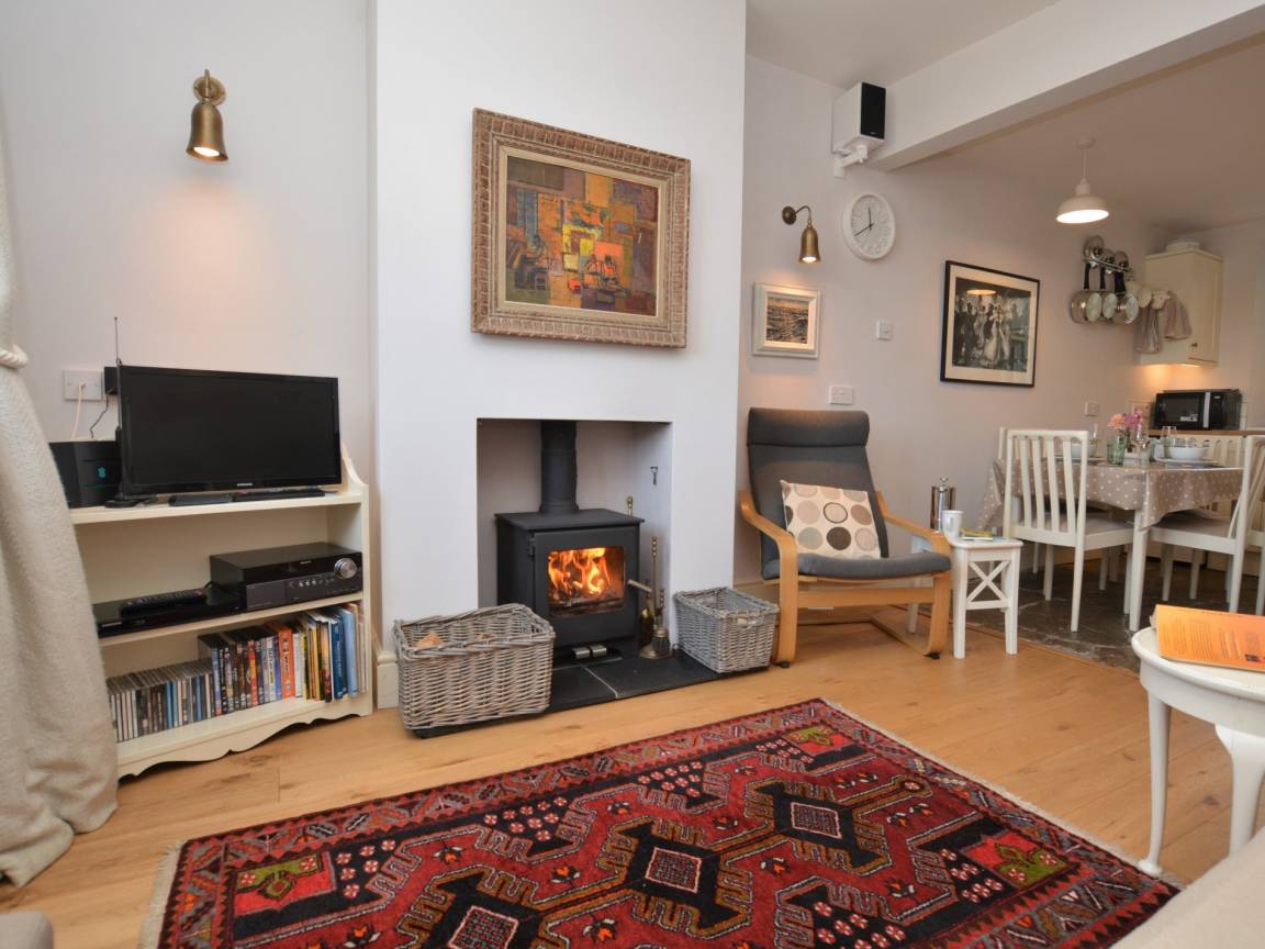 Cottage ∙ 3 Bedrooms ∙ 5 Guests - Bridport