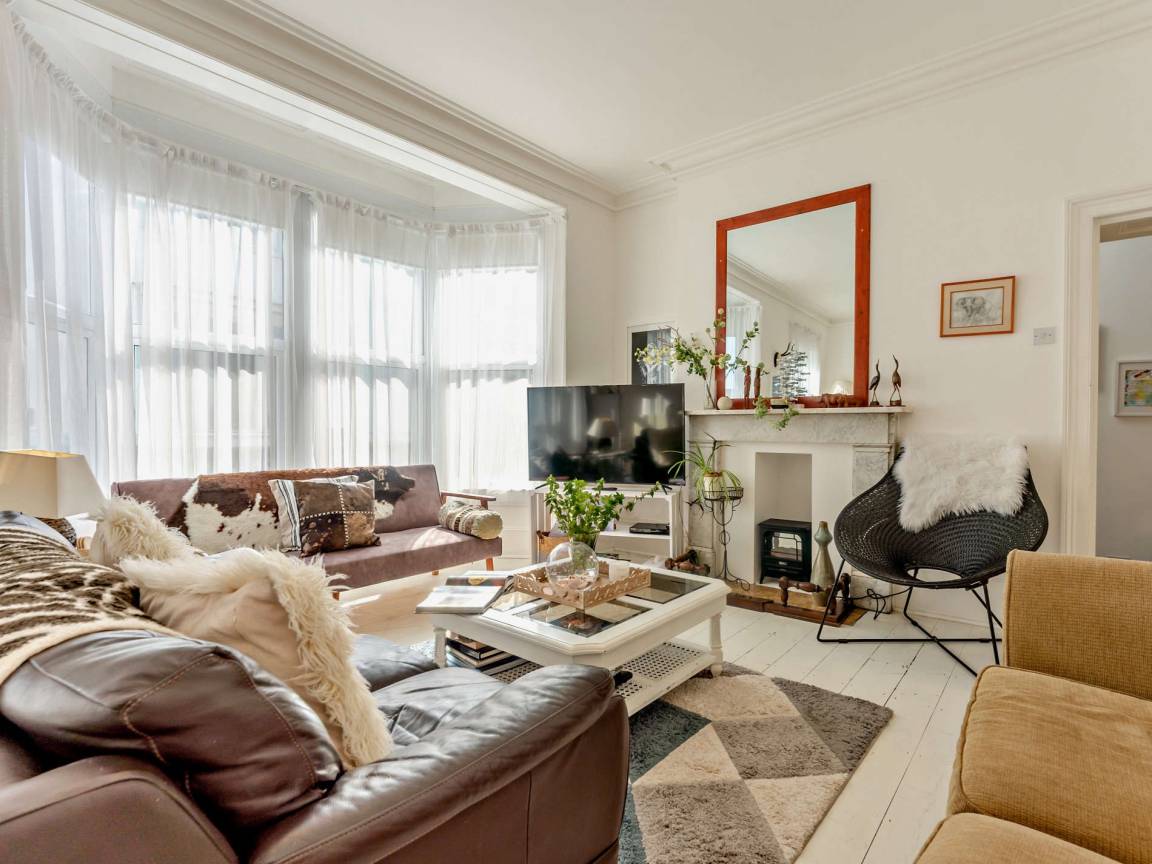 Cottage ∙ 3 Bedrooms ∙ 6 Guests - Shanklin