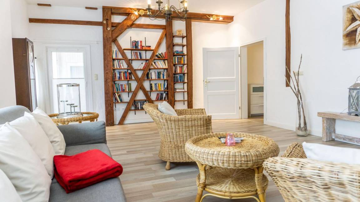 100 M² Ferienwohnung ∙ 2 Schlafzimmer ∙ 5 Gäste - Tating