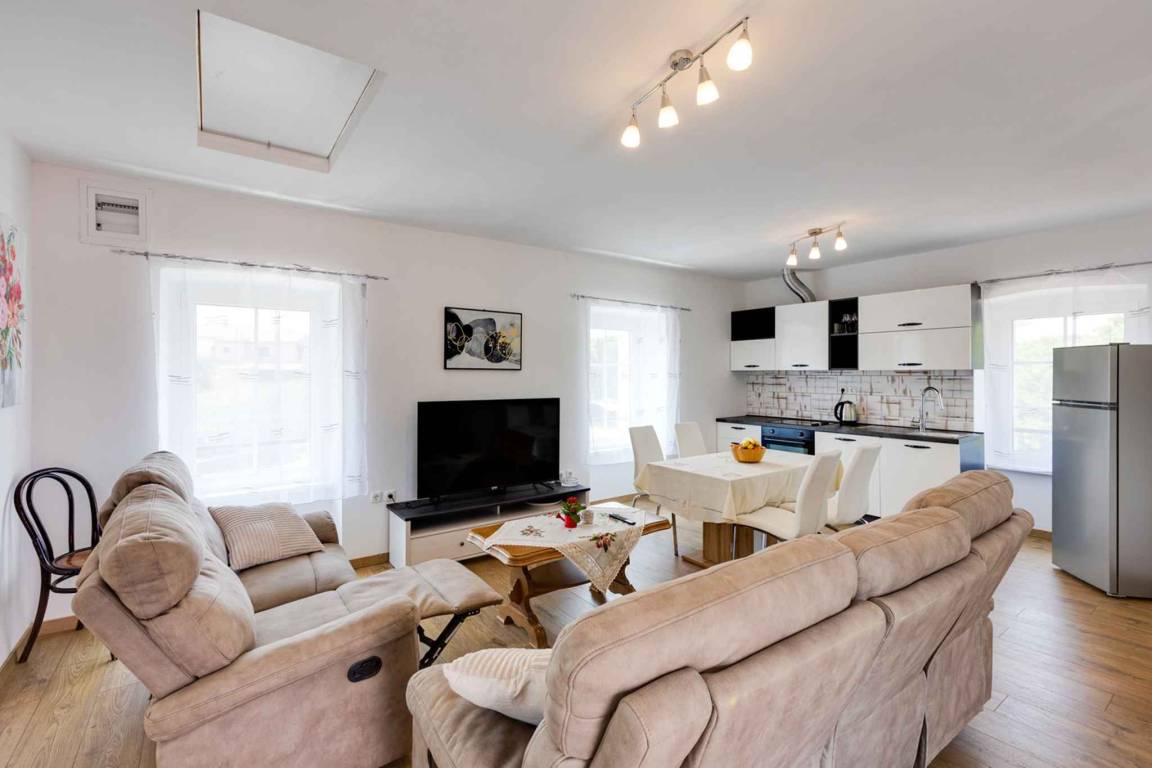 60 M² Appartamento Vacanza ∙ 2 Camere Da Letto ∙ 4 Ospiti - Njivice