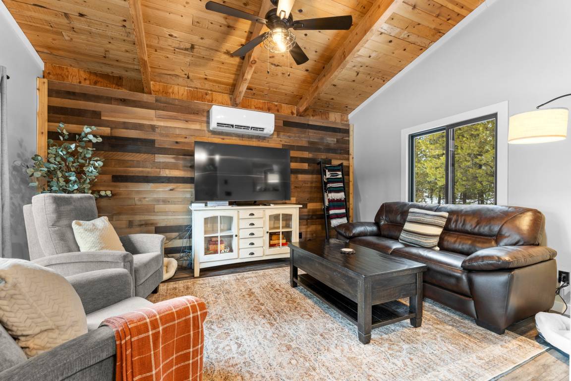 92 M² House ∙ 2 Bedrooms ∙ 5 Guests - Donnelly, ID