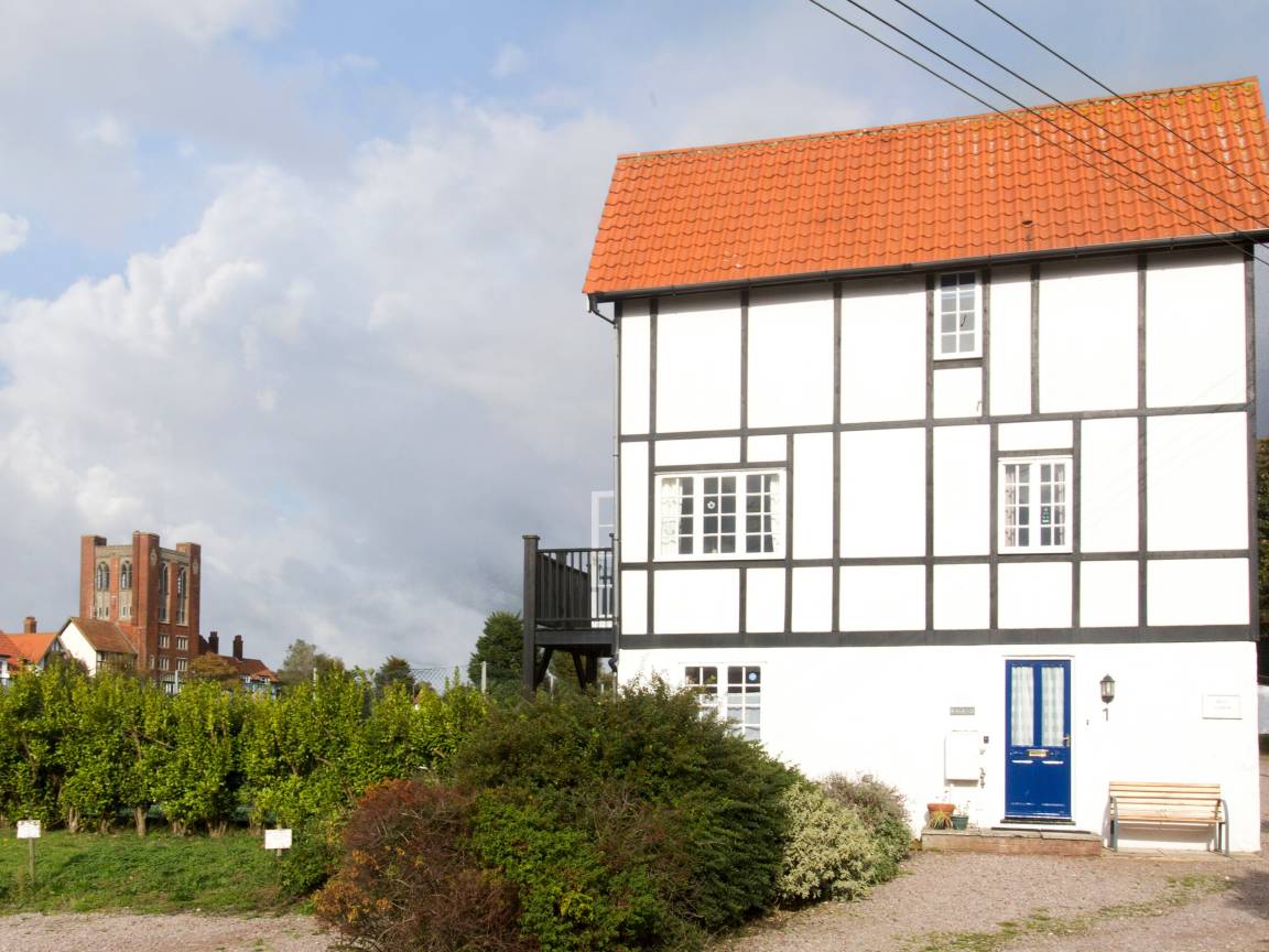 Cottage ∙ 2 Bedrooms ∙ 4 Guests - Aldeburgh