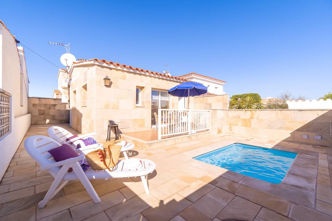 45 M² Villa ∙ 2 Chambres ∙ 4 Personnes - Empuriabrava