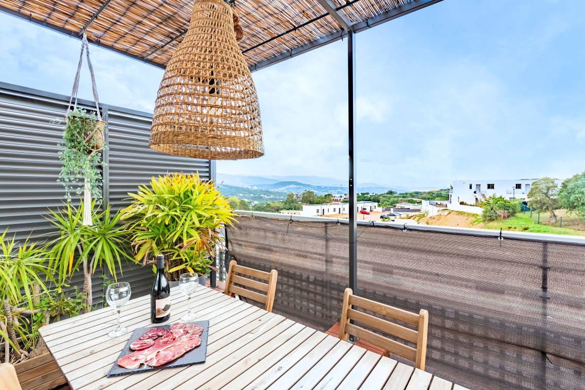 48 M² Appartement ∙ 1 Slaapkamer ∙ 4 Gasten - Porticcio