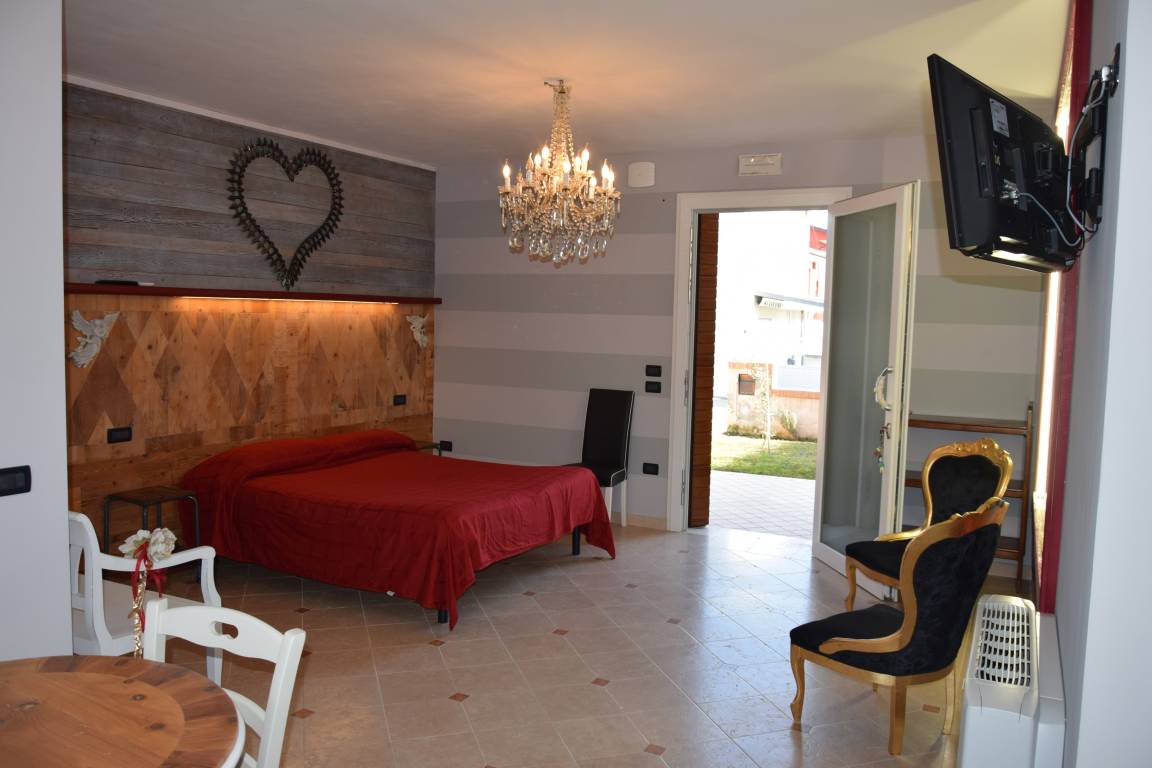 90 M² Apartamento ∙ 1 Habitación ∙ 2 Huéspedes - Monte Bianco