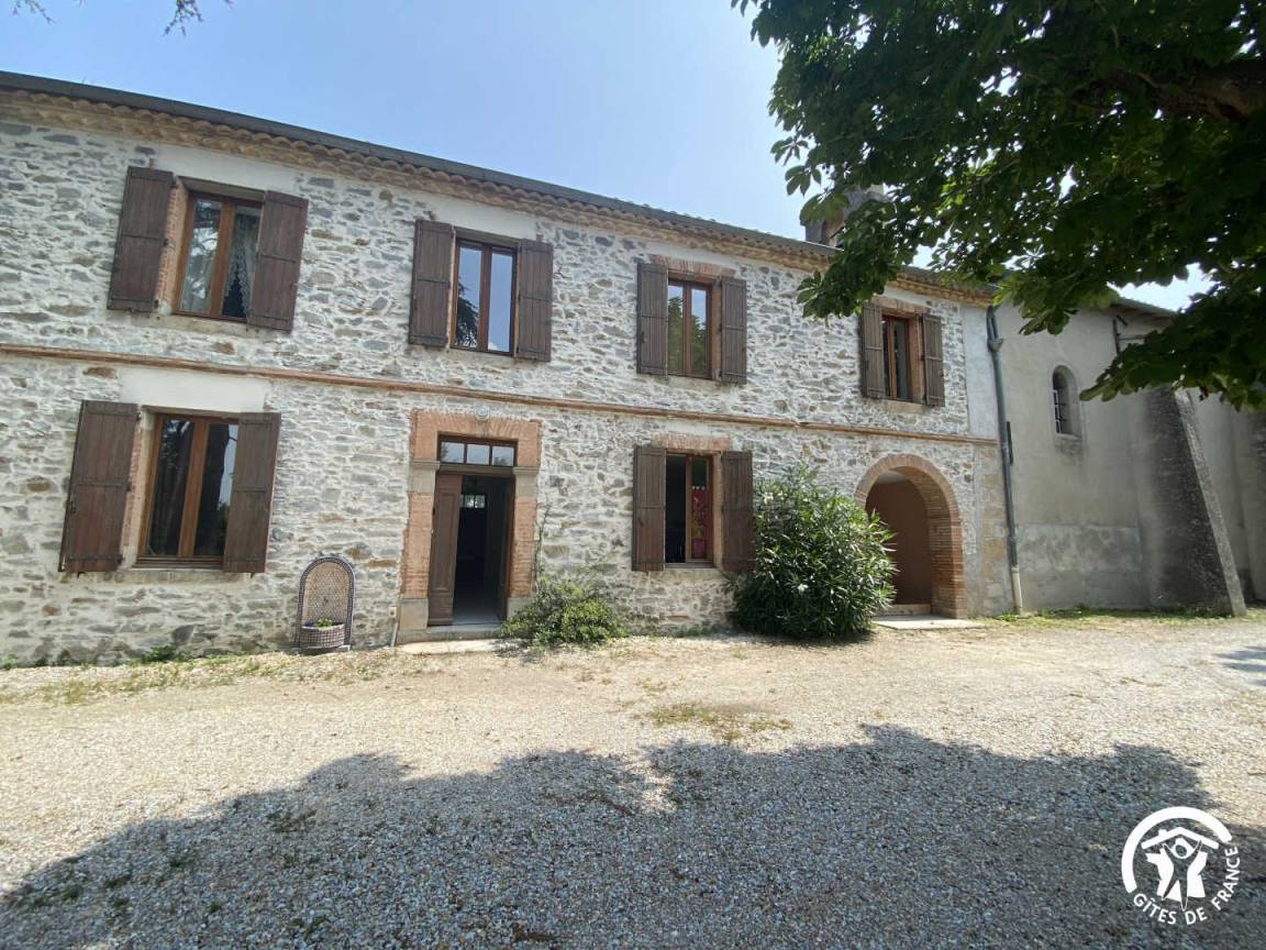 202 M² Gîte ∙ 5 Chambres ∙ 14 Personnes - Revel