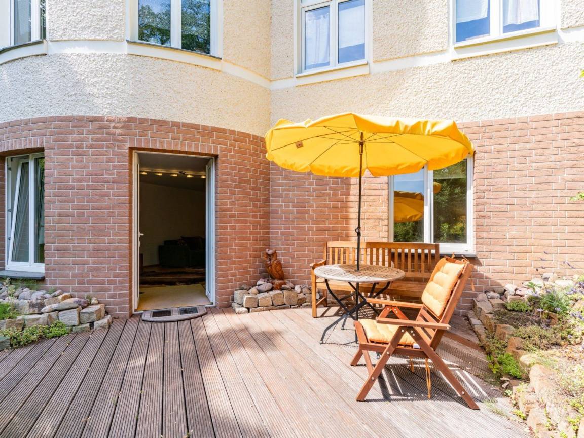 90 M² Huoneisto ∙ 1 Makuuhuone ∙ 2 Vierasta - Berlin