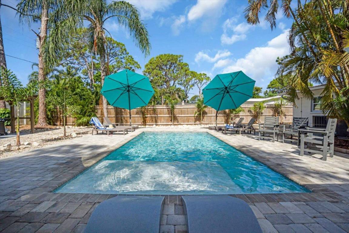 120 M² Ferienhaus ∙ 4 Schlafzimmer ∙ 8 Gäste - Sarasota, FL