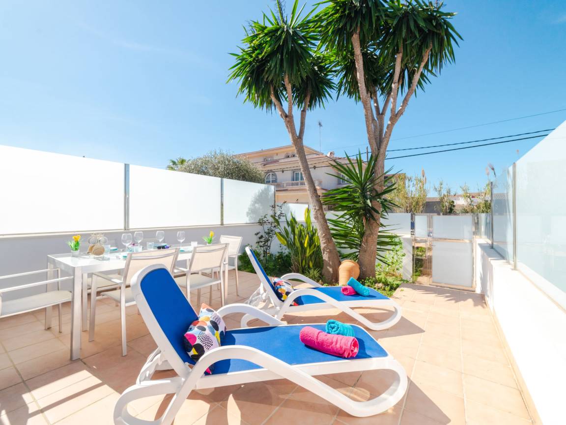 150 M² House ∙ 3 Bedrooms ∙ 6 Guests - Can Picafort