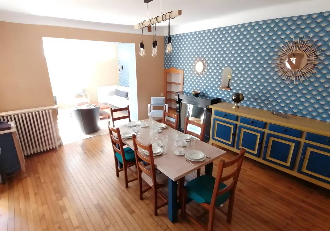 140 M² House ∙ 3 Bedrooms ∙ 6 Guests - Romorantin-Lanthenay