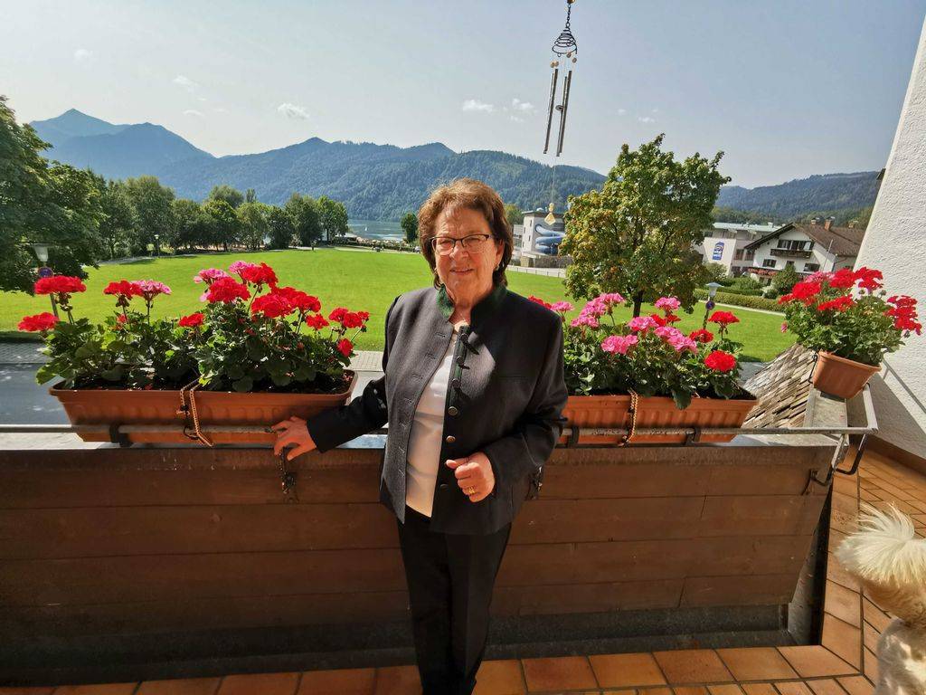 70 M² Ferienwohnung ∙ 1 Schlafzimmer ∙ 3 Gäste - Schliersee