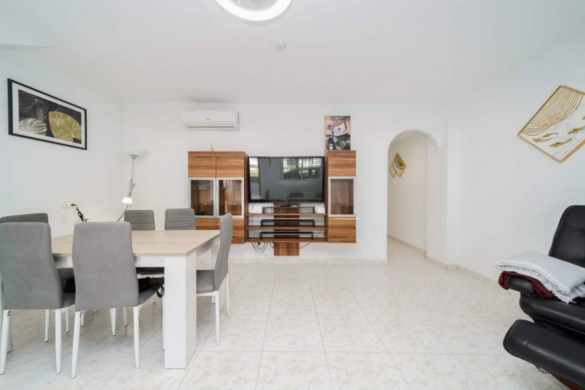 110 M² Ferienwohnung ∙ 3 Schlafzimmer ∙ 7 Gäste - Los Alcázares