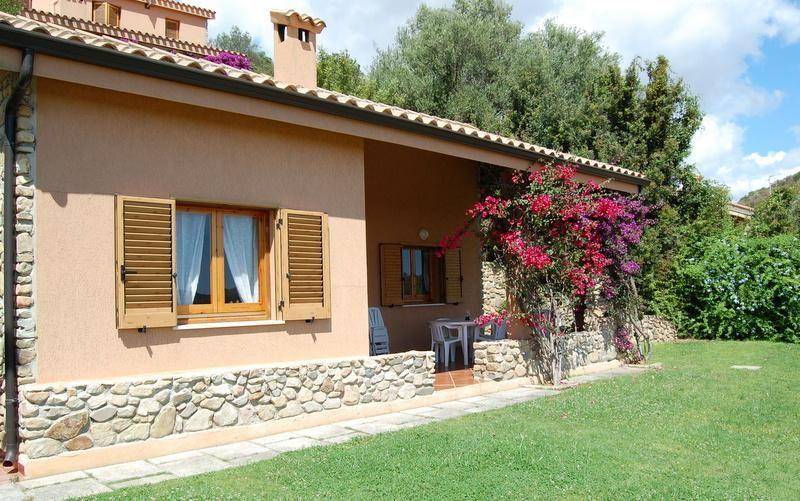 60 M² House ∙ 3 Bedrooms ∙ 6 Guests - Costa Rei