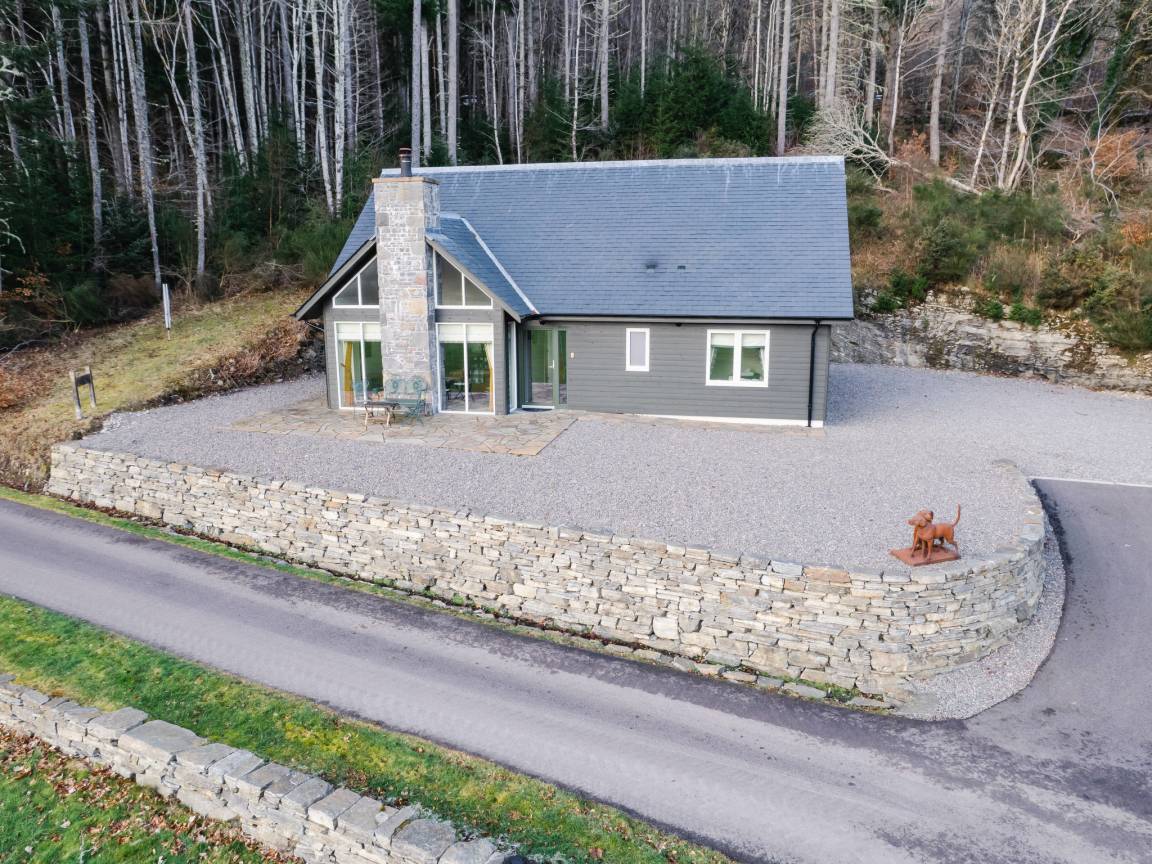 House ∙ 3 Bedrooms ∙ 6 Guests - Loch Ness