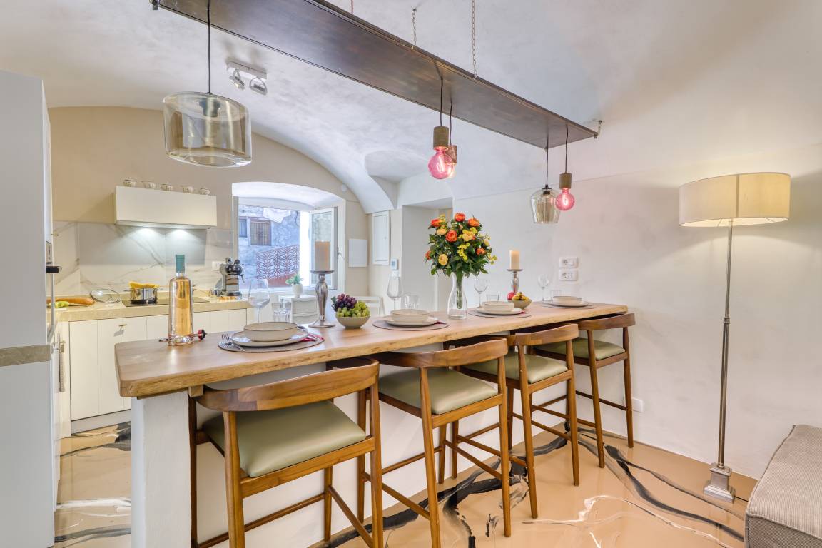 70 M² Apartamento ∙ 2 Habitaciones ∙ 4 Huéspedes - Ventimiglia