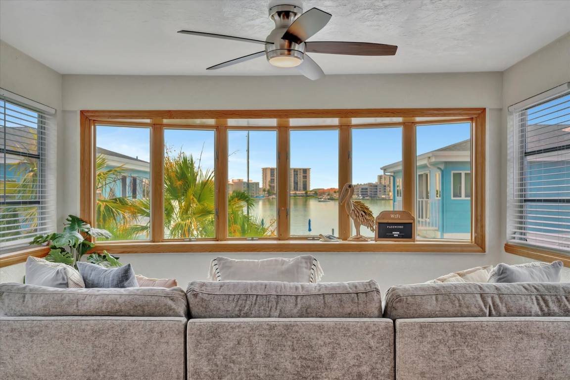93 M² Apartamento ∙ 2 Habitaciones ∙ 6 Huéspedes - Clearwater Beach, FL