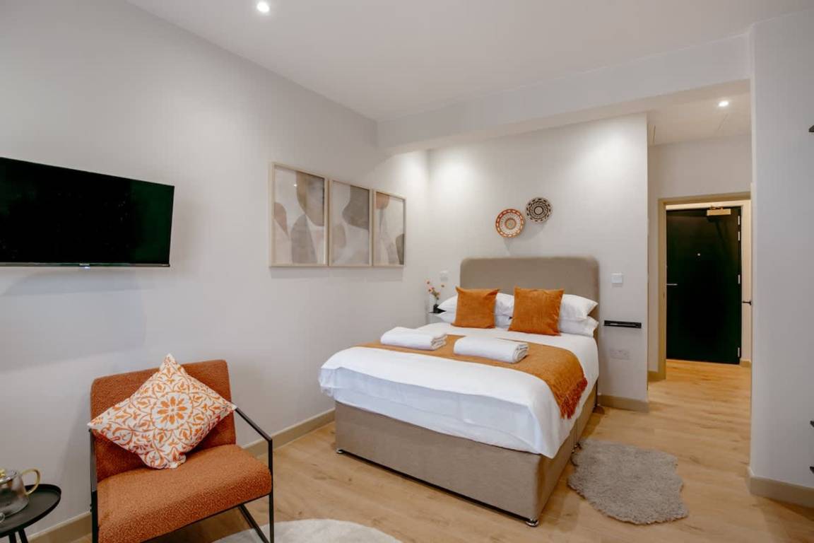 Apartment ∙ 1 Bedroom ∙ 2 Guests - St Leonard's Tower