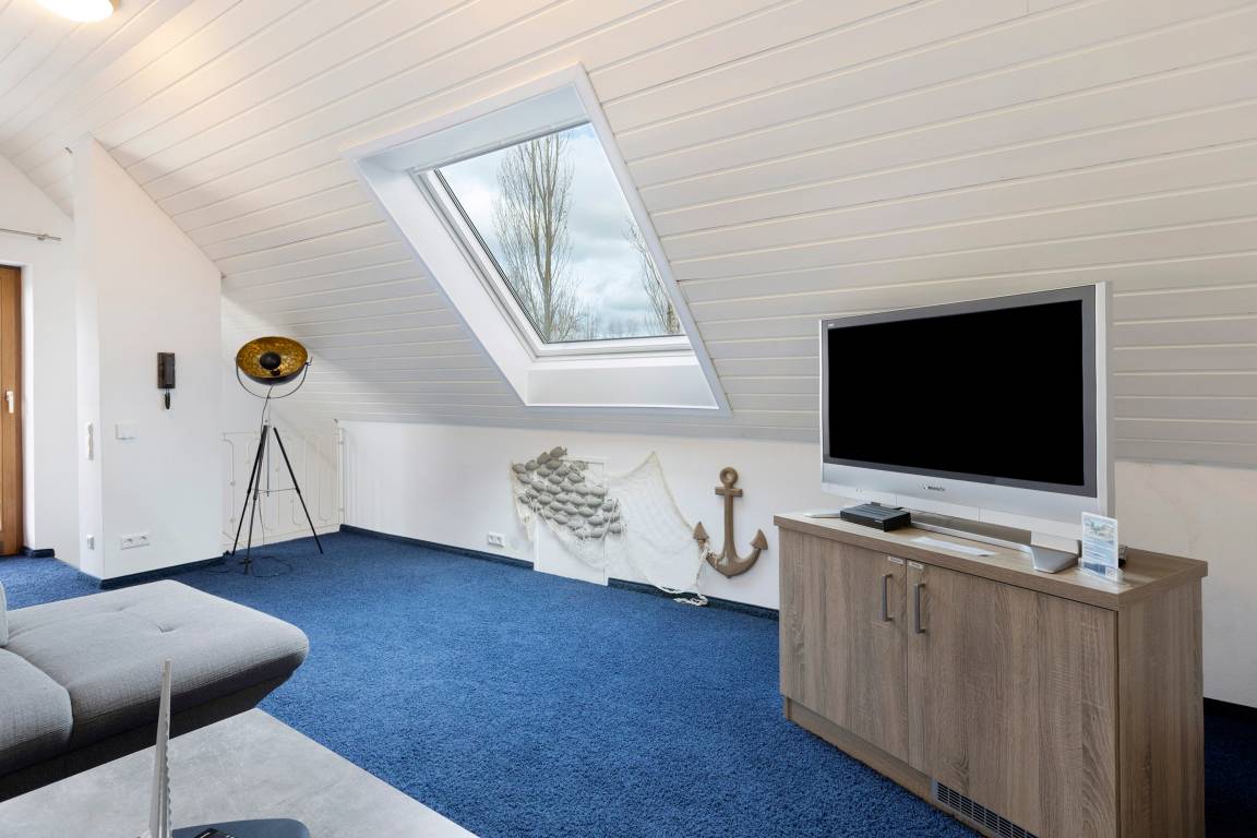 120 M² Ferienwohnung ∙ 3 Schlafzimmer ∙ 8 Gäste - Singen (Hohentwiel)