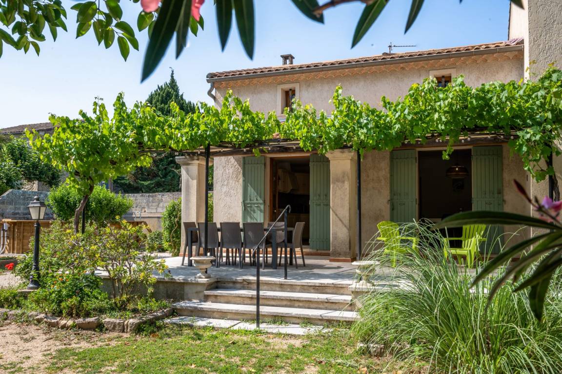 Maison De Vacances ∙ 4 Chambres ∙ 8 Personnes - Graveson