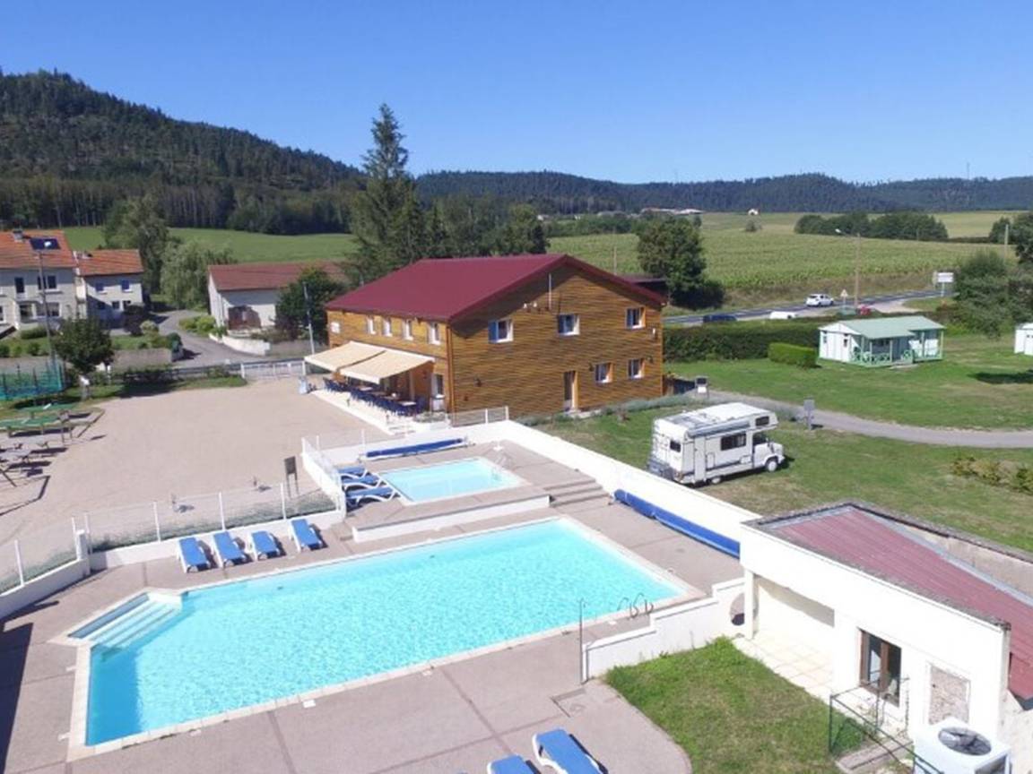 30 M² Caravan ∙ 2 Bedrooms ∙ 4 Guests - Gérardmer