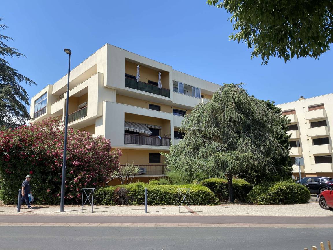 16 M² Studio ∙ 1 Chambre ∙ 2 Personnes - Frontignan