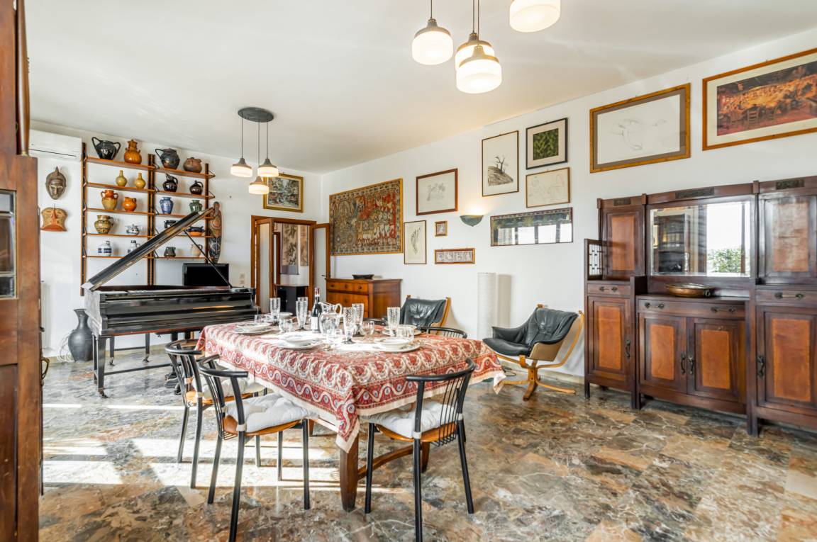 130 M² Apartment ∙ 2 Bedrooms ∙ 4 Guests - Pesaro