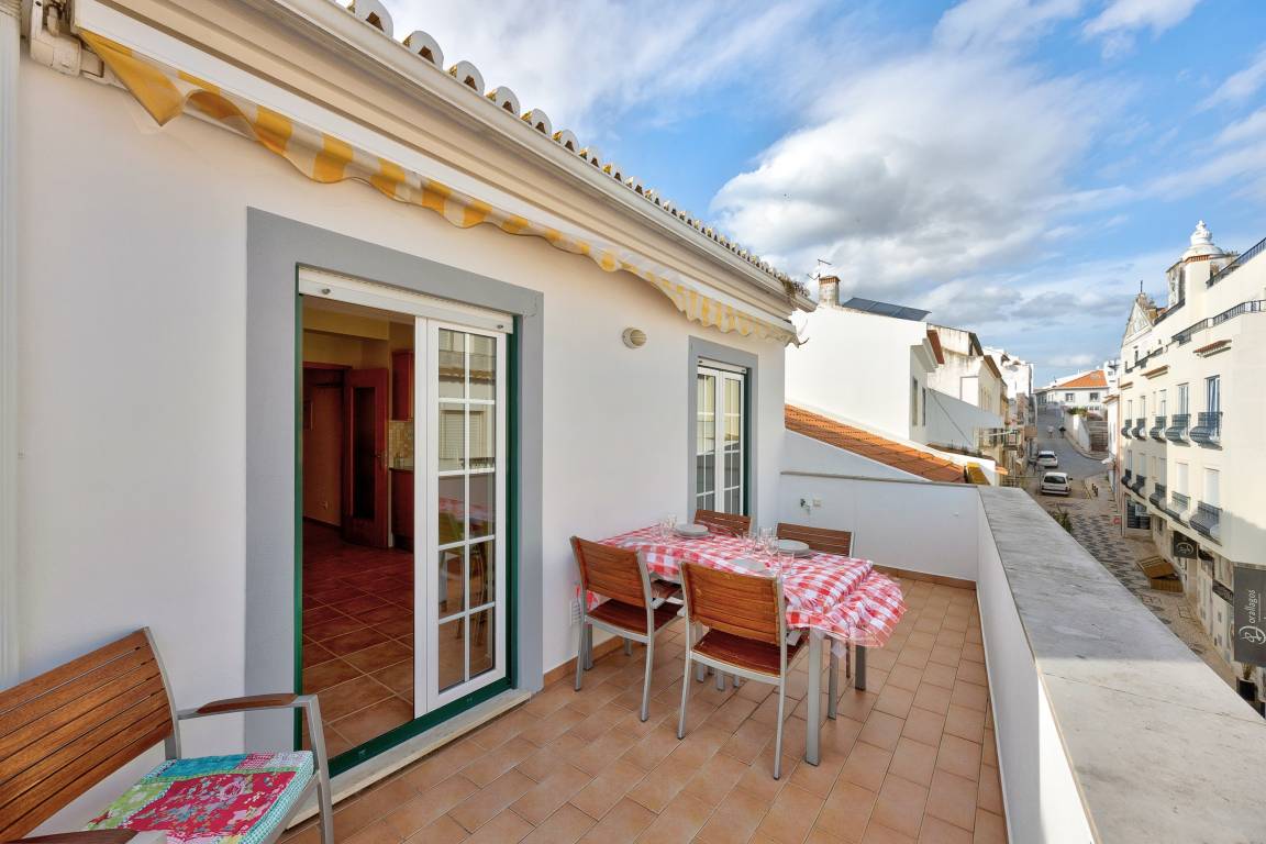74 M² Apartamento ∙ 2 Quartos ∙ 5 Hóspedes - Lagos
