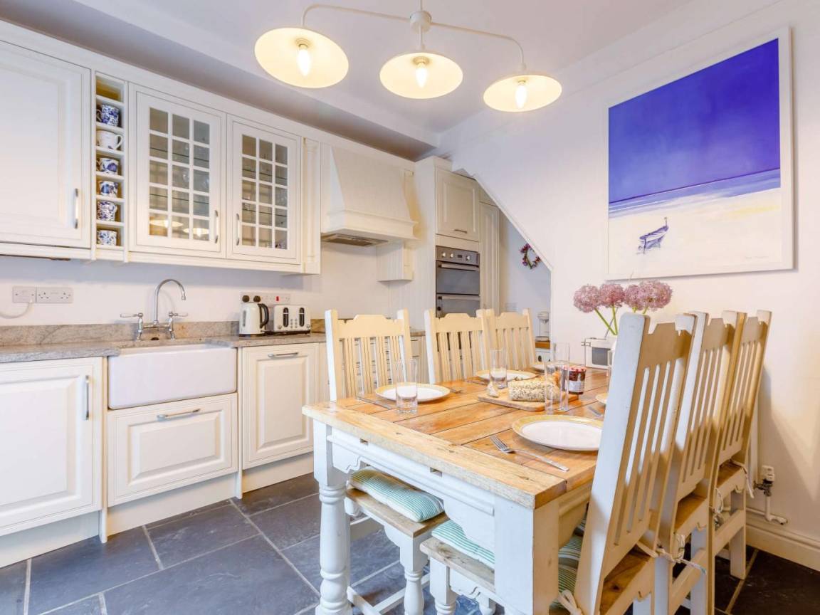 Cottage ∙ 3 Bedrooms ∙ 6 Guests - Bideford