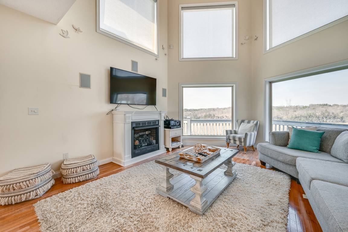 273 M² House ∙ 4 Bedrooms ∙ 14 Guests - Kentucky