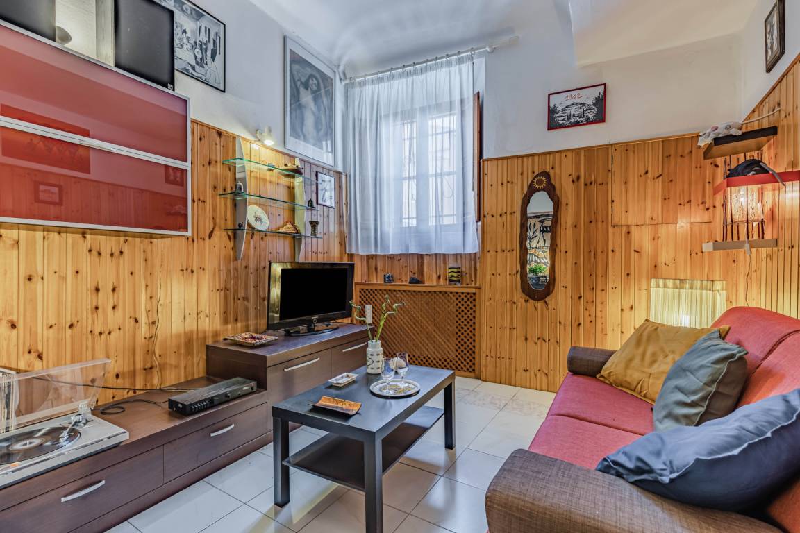 70 M² Apartamento ∙ 1 Habitación ∙ 4 Huéspedes - Pisa