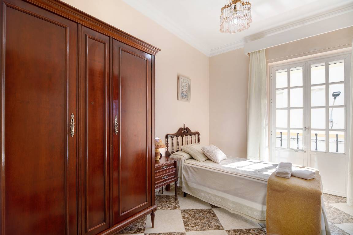 100 M² Casa ∙ 3 Habitaciones ∙ 5 Huéspedes - Chiclana de la Frontera